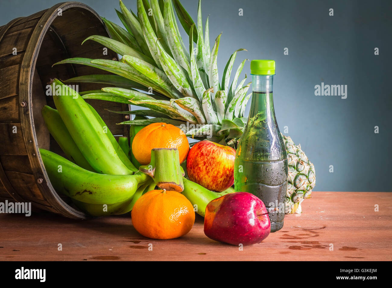 Fruit salad banana apple orange hi-res stock photography and images - Alamy
