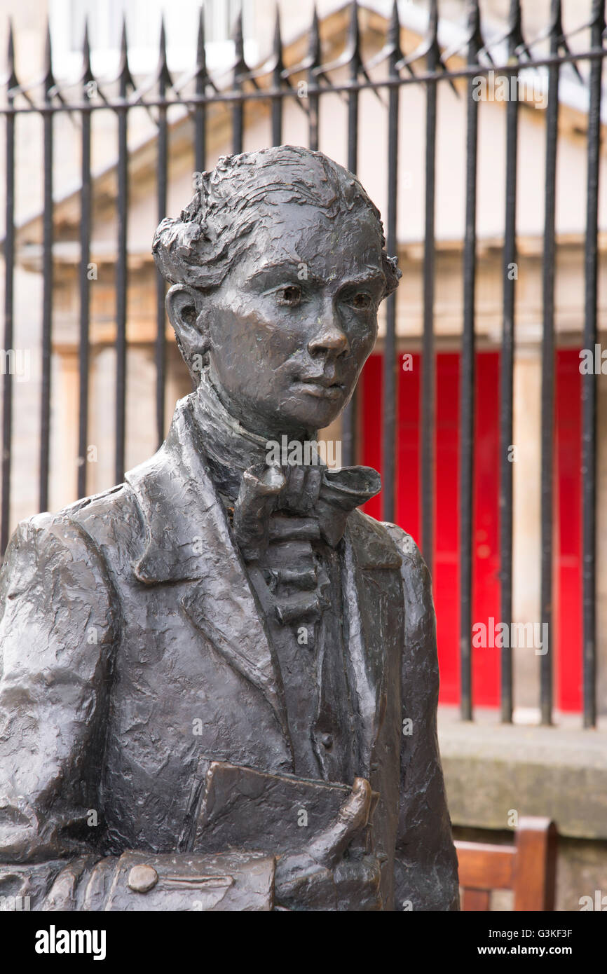 Robert Fergusson Statue by Annand, Royal Mile, Edinburgh, Scotland ...