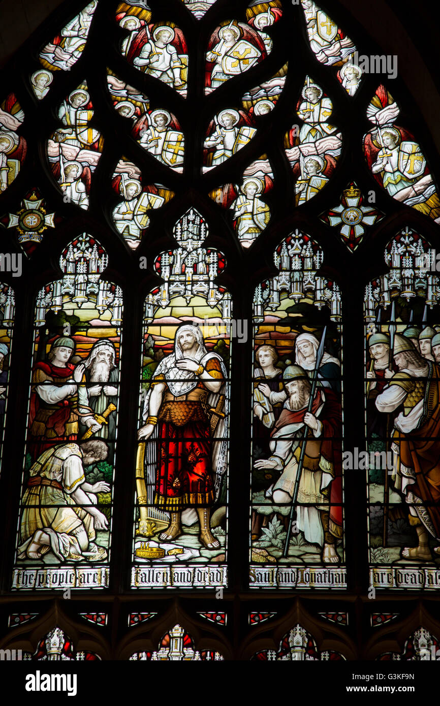 Stained glass window st giles hi-res stock photography and images - Alamy