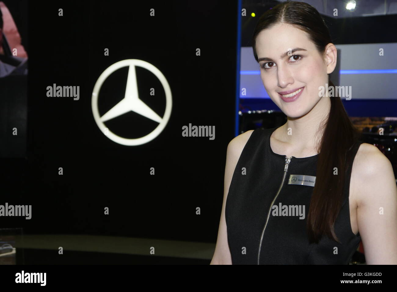 Avonlea Paula Paraiso, models for Mercedes-Benz motors. Manila ...