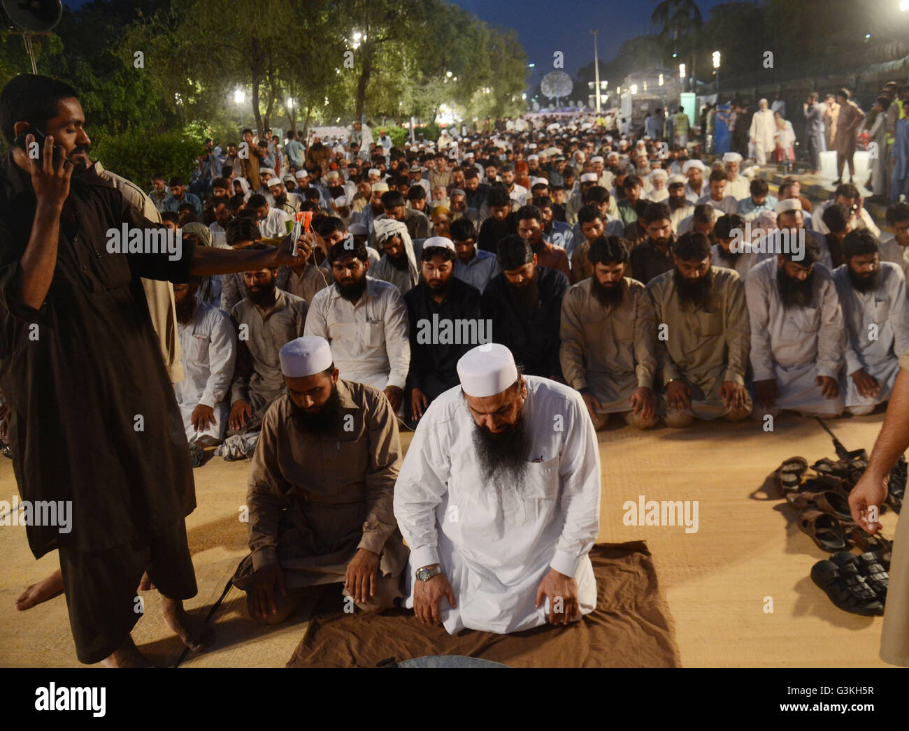 Mullah pakistan hi-res stock photography and images - Alamy