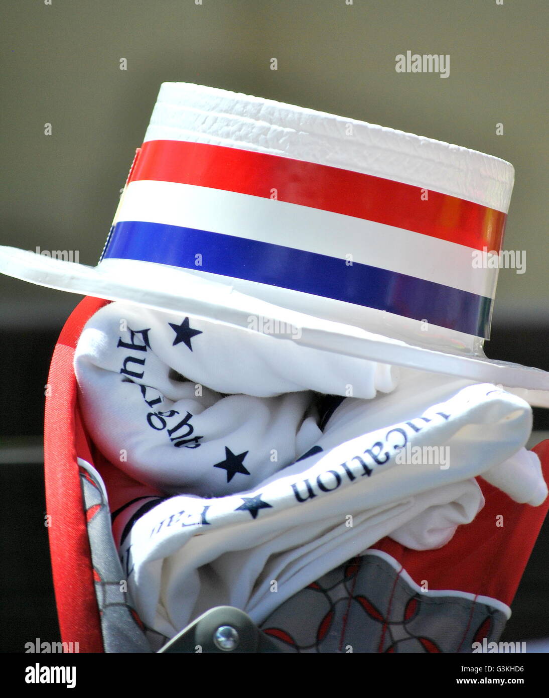 Campaign hat hi-res stock photography and images - Alamy