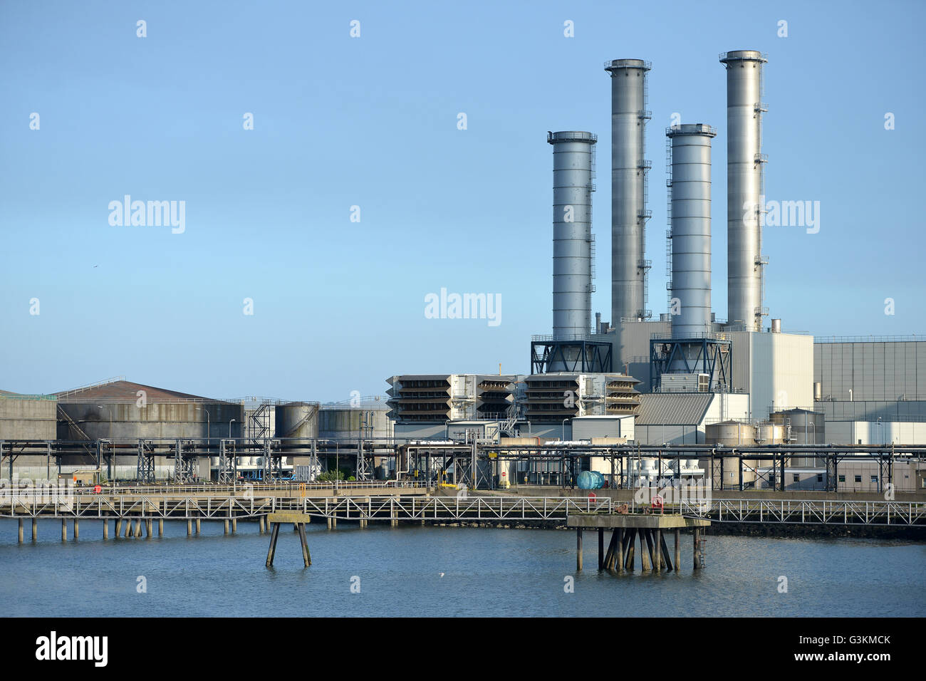 Poolbeg power station dublin hi-res stock photography and images - Alamy