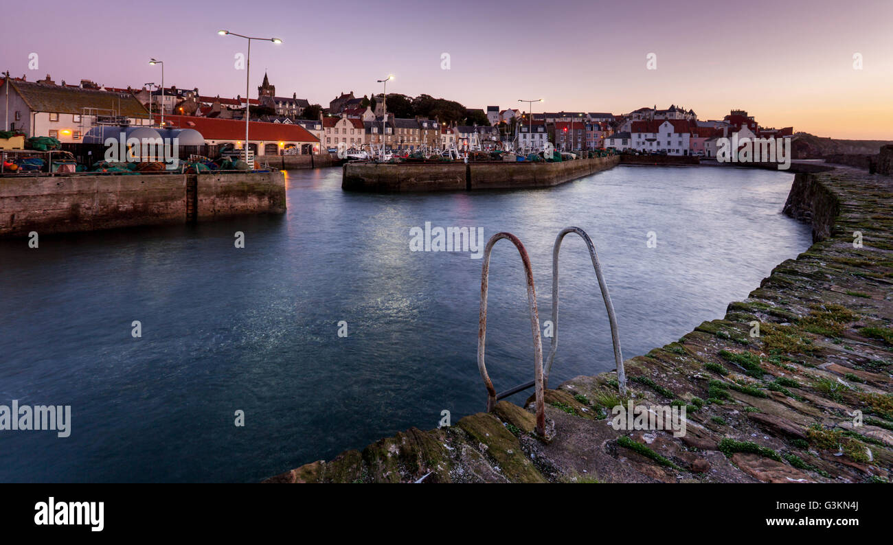 Pittenweem Harbour, Dawn, Pittenweem, Fife, Scotland Stock Photo - Alamy