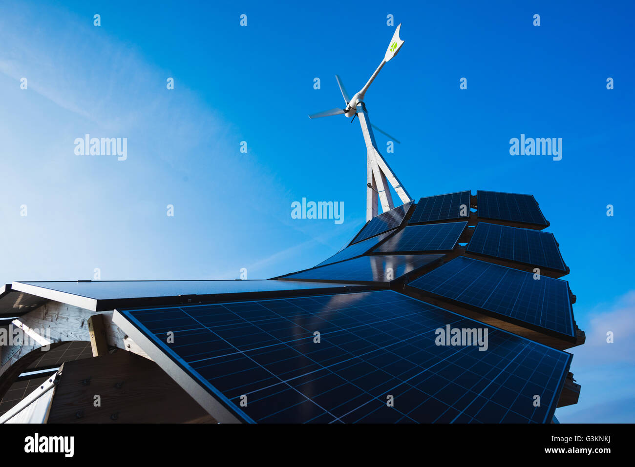 Solar energy panel hi-res stock photography and images - Alamy