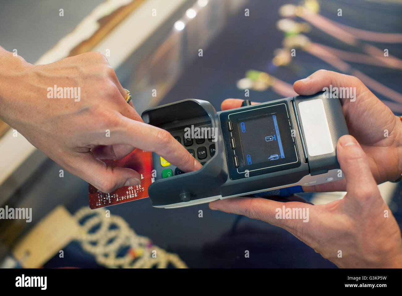 Chip and pin credit card machine hi-res stock photography and images ...