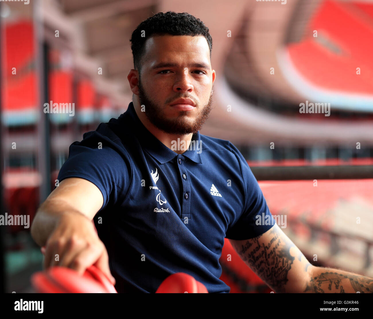 Team announcement wembley stadium hi-res stock photography and images ...