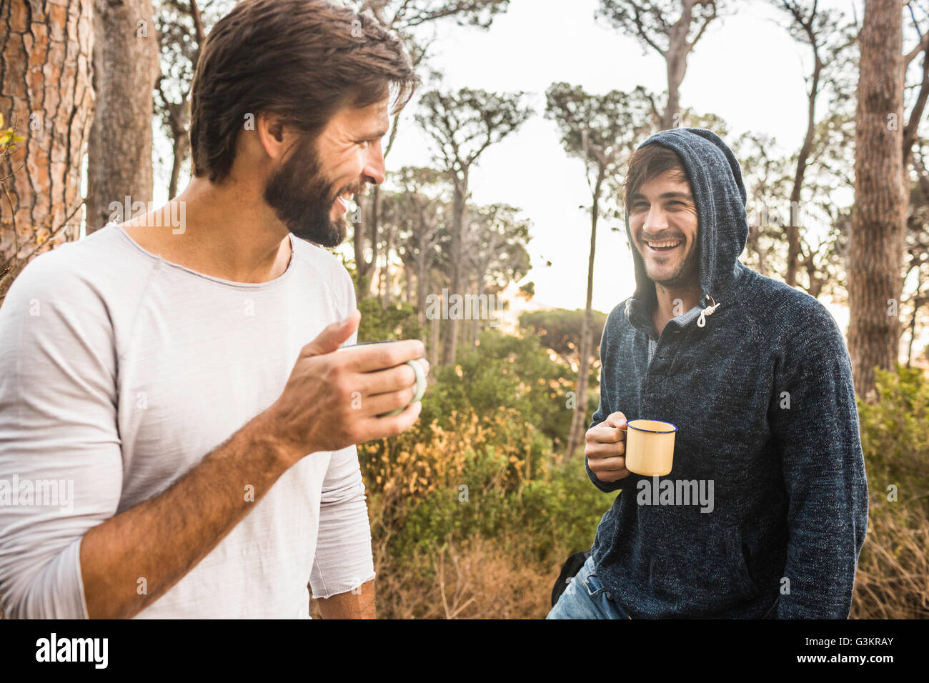 Two men talking park hi-res stock photography and images - Alamy