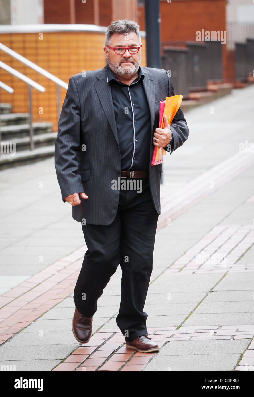 Black lace singer dene michael hi-res stock photography and images - Alamy