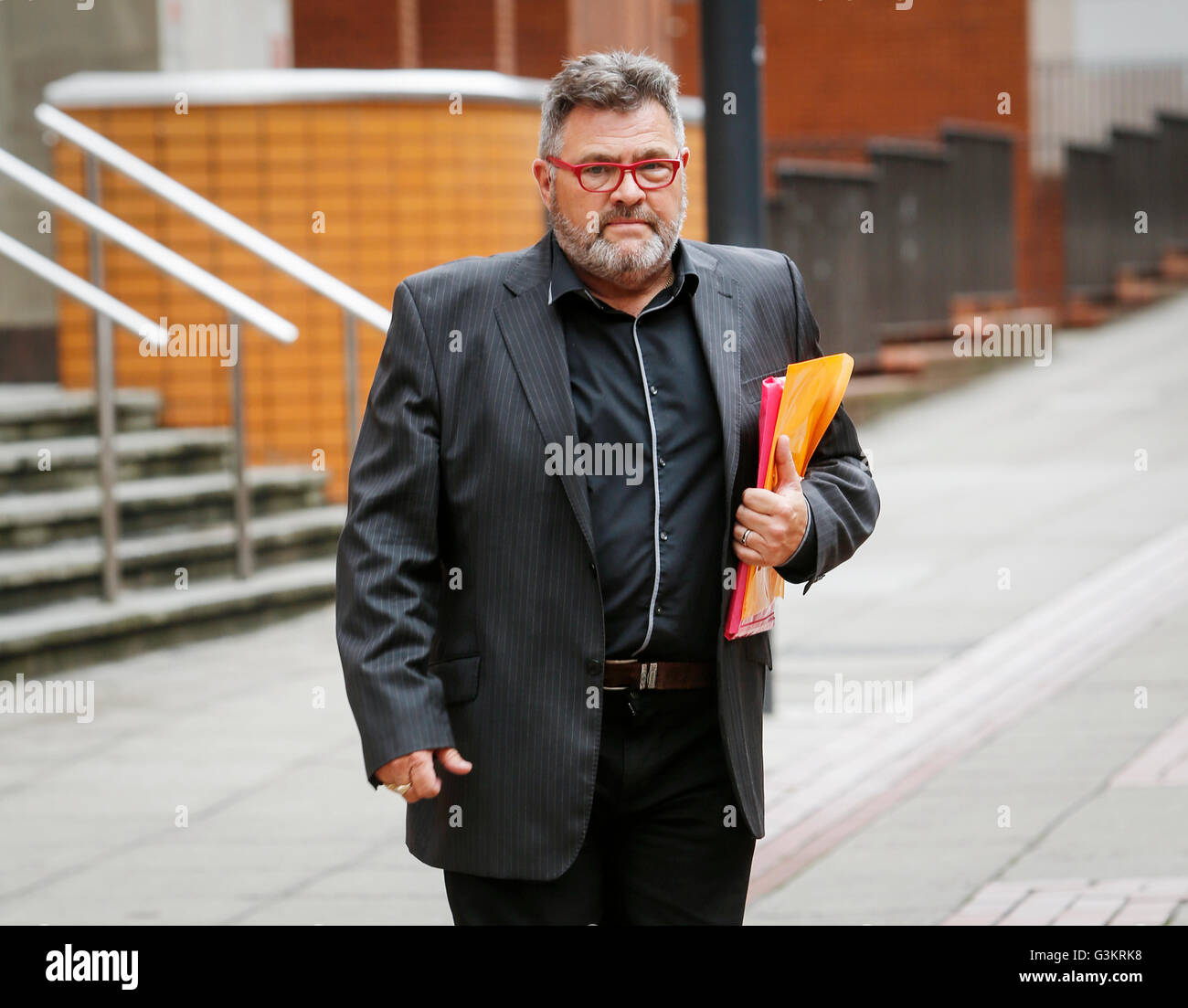 Black lace singer dene michael hi-res stock photography and images - Alamy