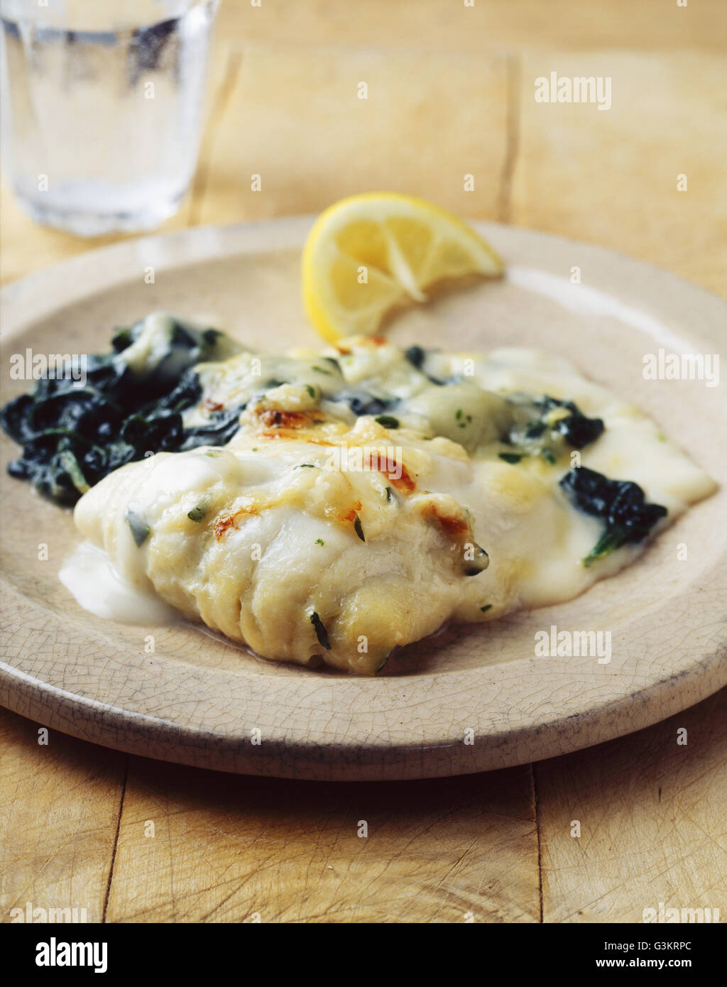 Cod spinach plate hi-res stock photography and images - Alamy