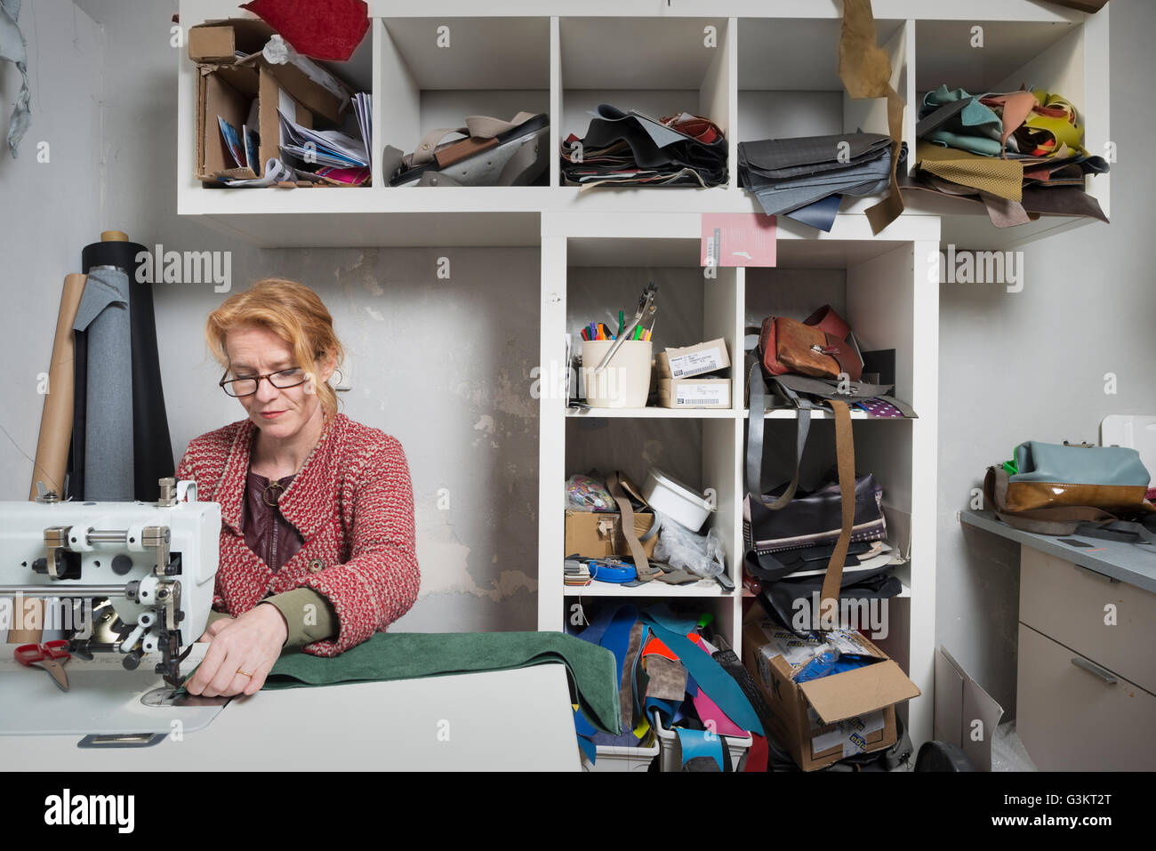 Messy workshop hi-res stock photography and images - Alamy