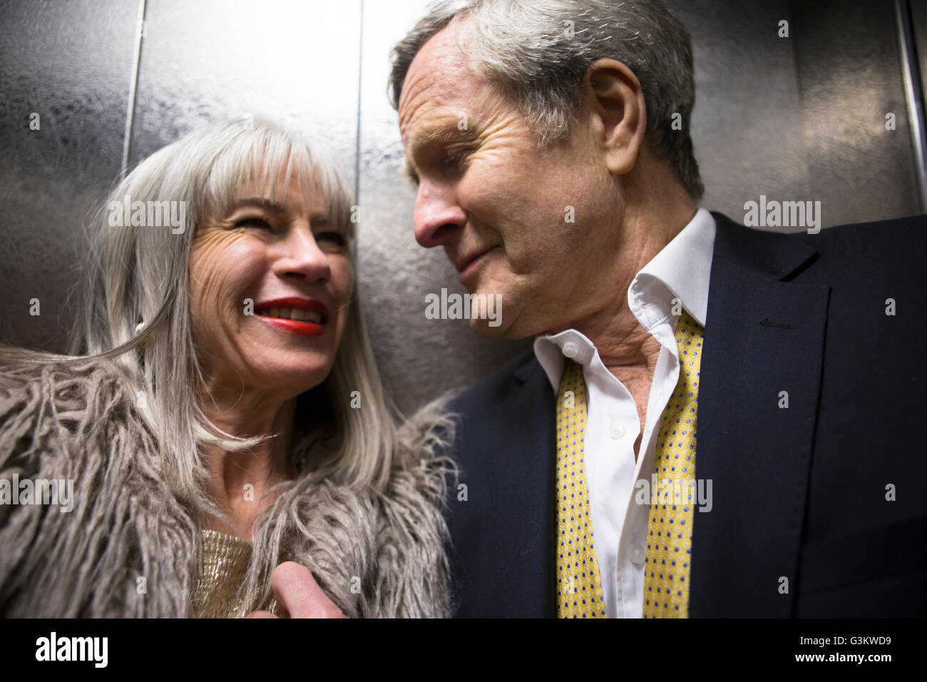 Male female up lift hi-res stock photography and images - Alamy