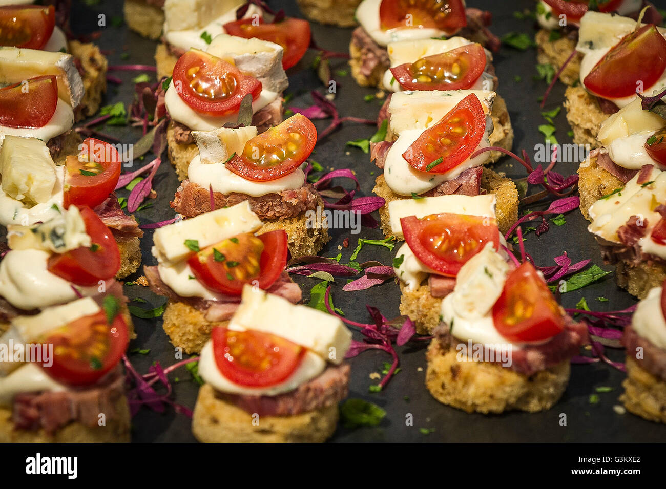 Snack canapes hi-res stock photography and images - Alamy