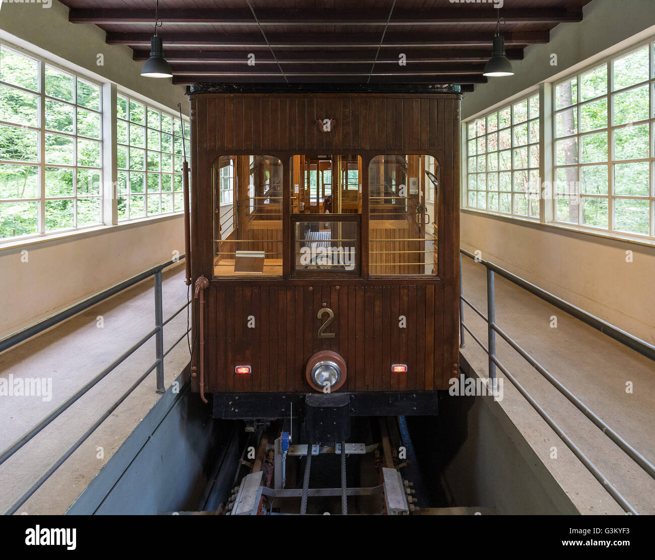 Cable railway hi-res stock photography and images - Alamy