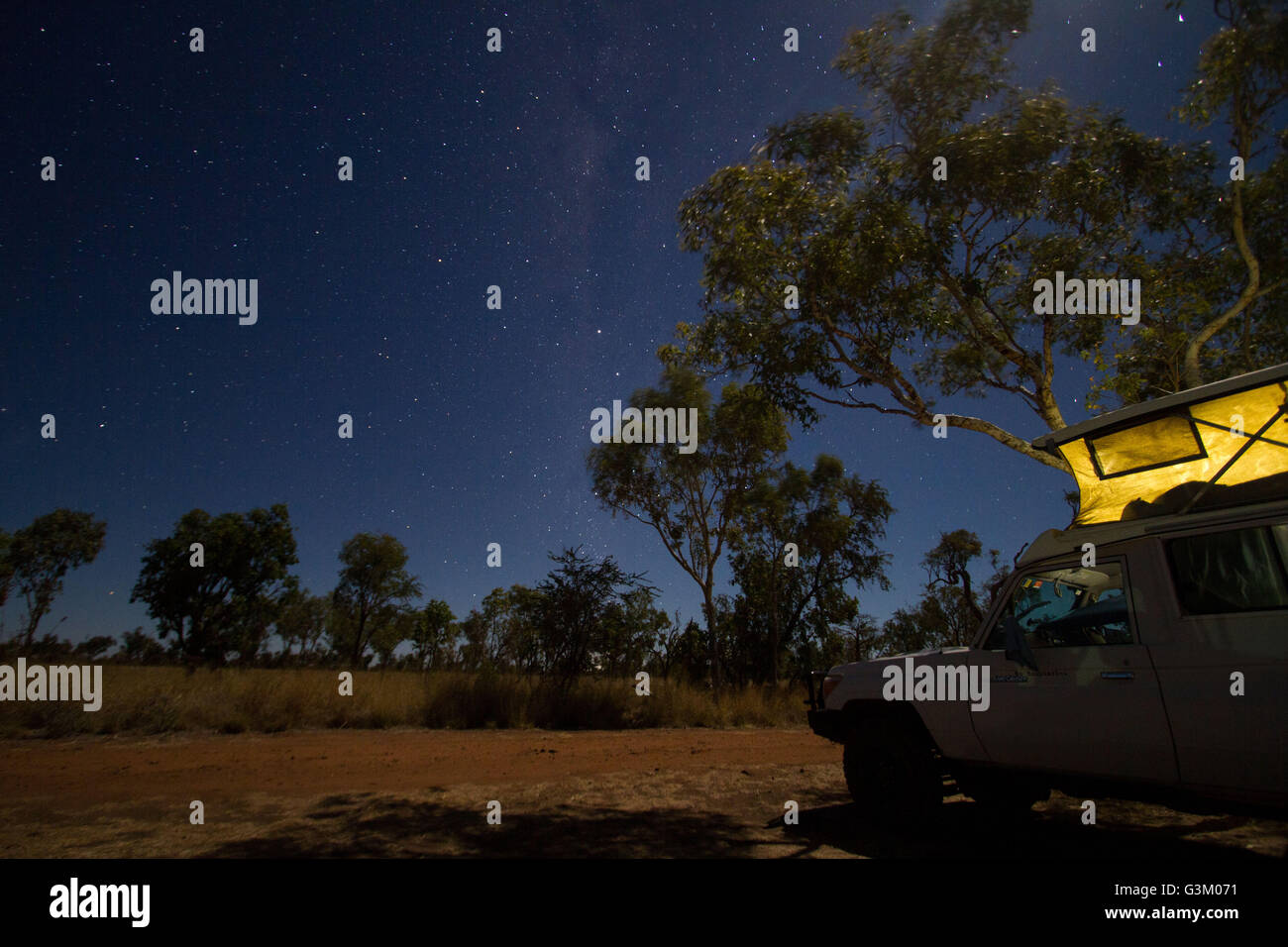 Australia outback night sky hi-res stock photography and images - Alamy
