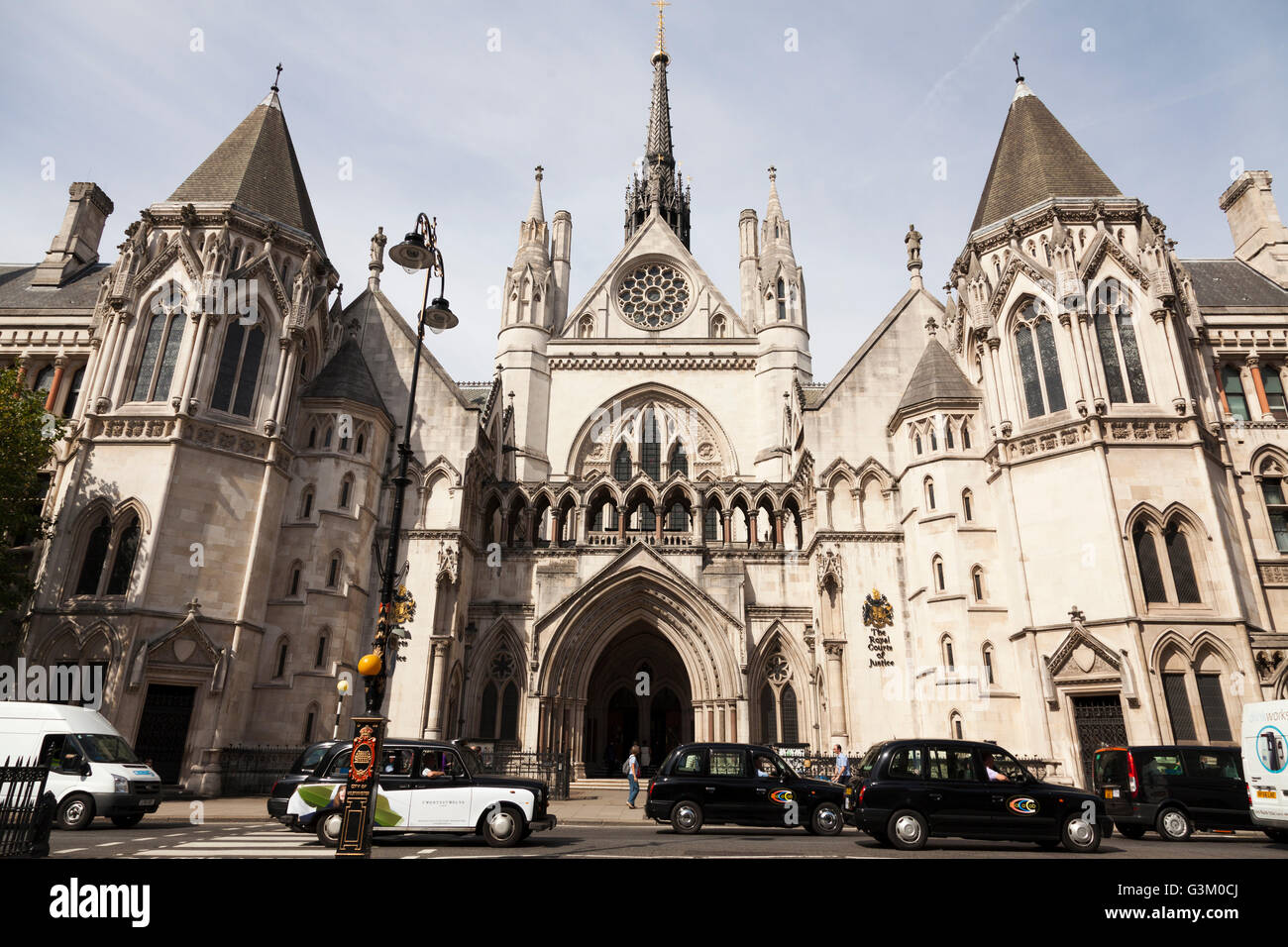 External of the Royal Courts of Justice in Fleet Street, London ...