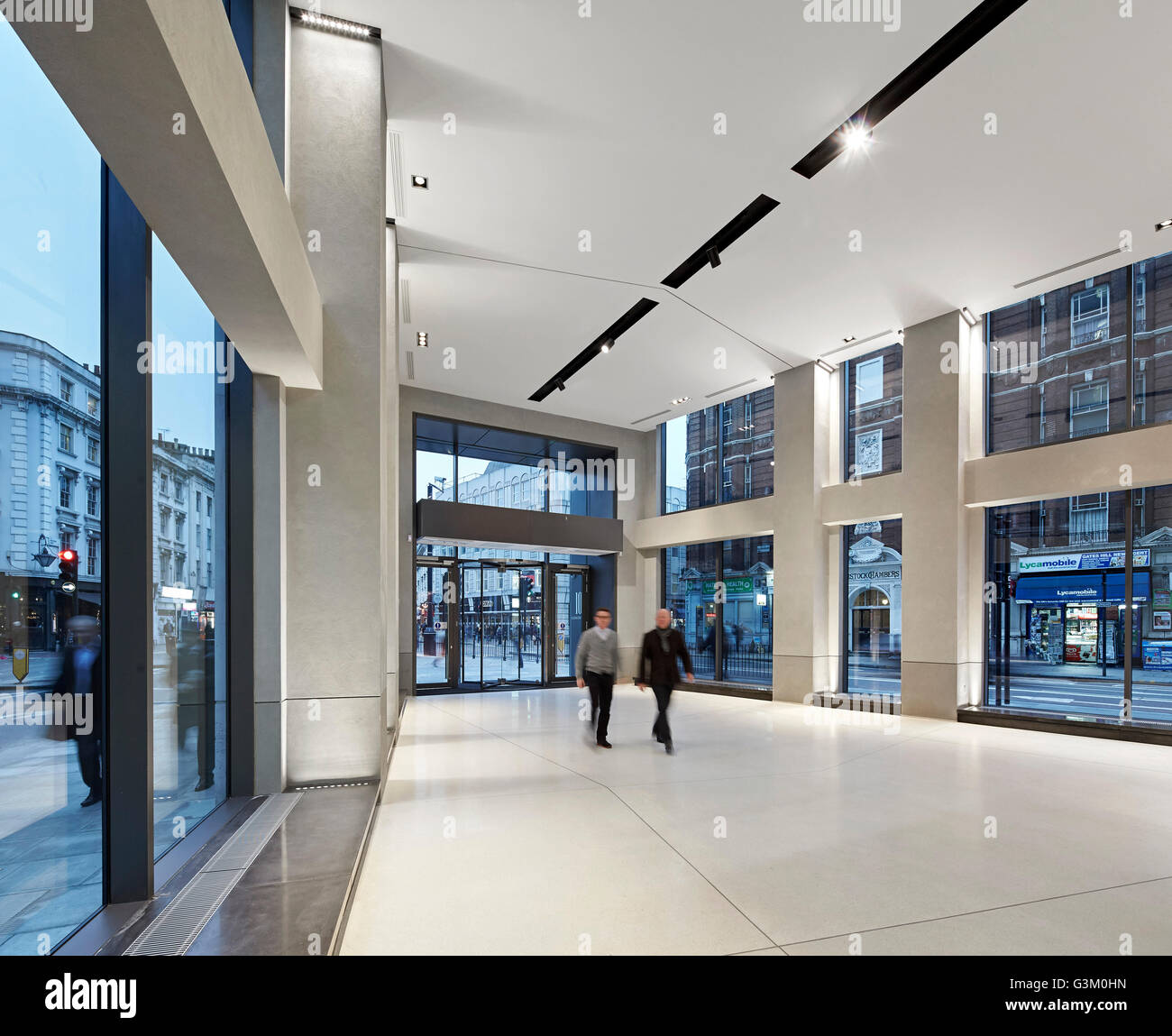 Double height glazing hi-res stock photography and images - Alamy