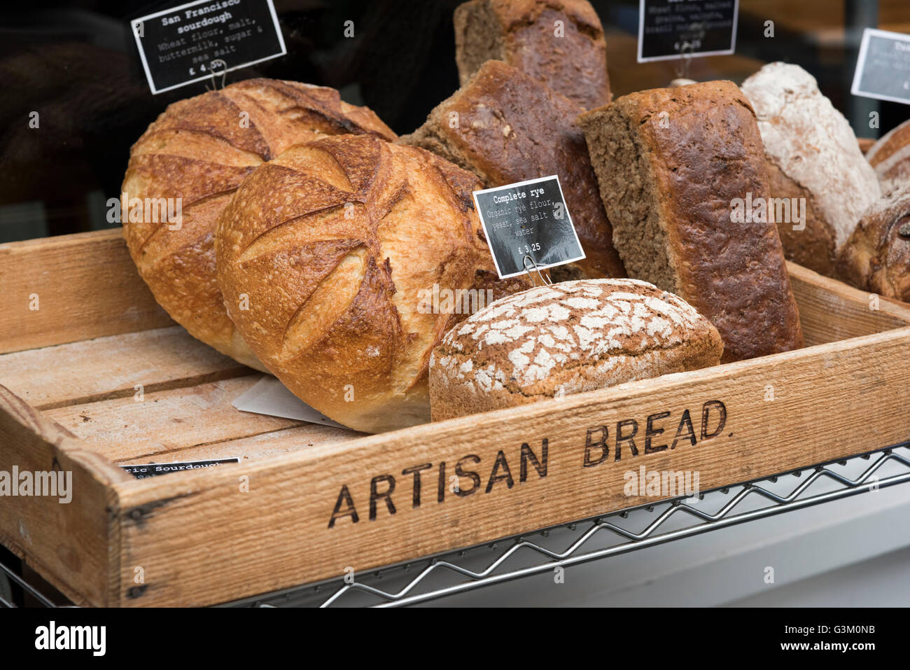 Bakeshops hi-res stock photography and images - Alamy
