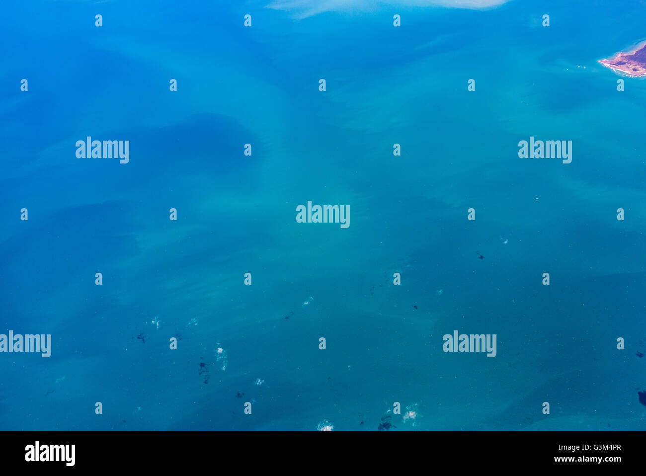 Airplane window lookout Stock Photo - Alamy