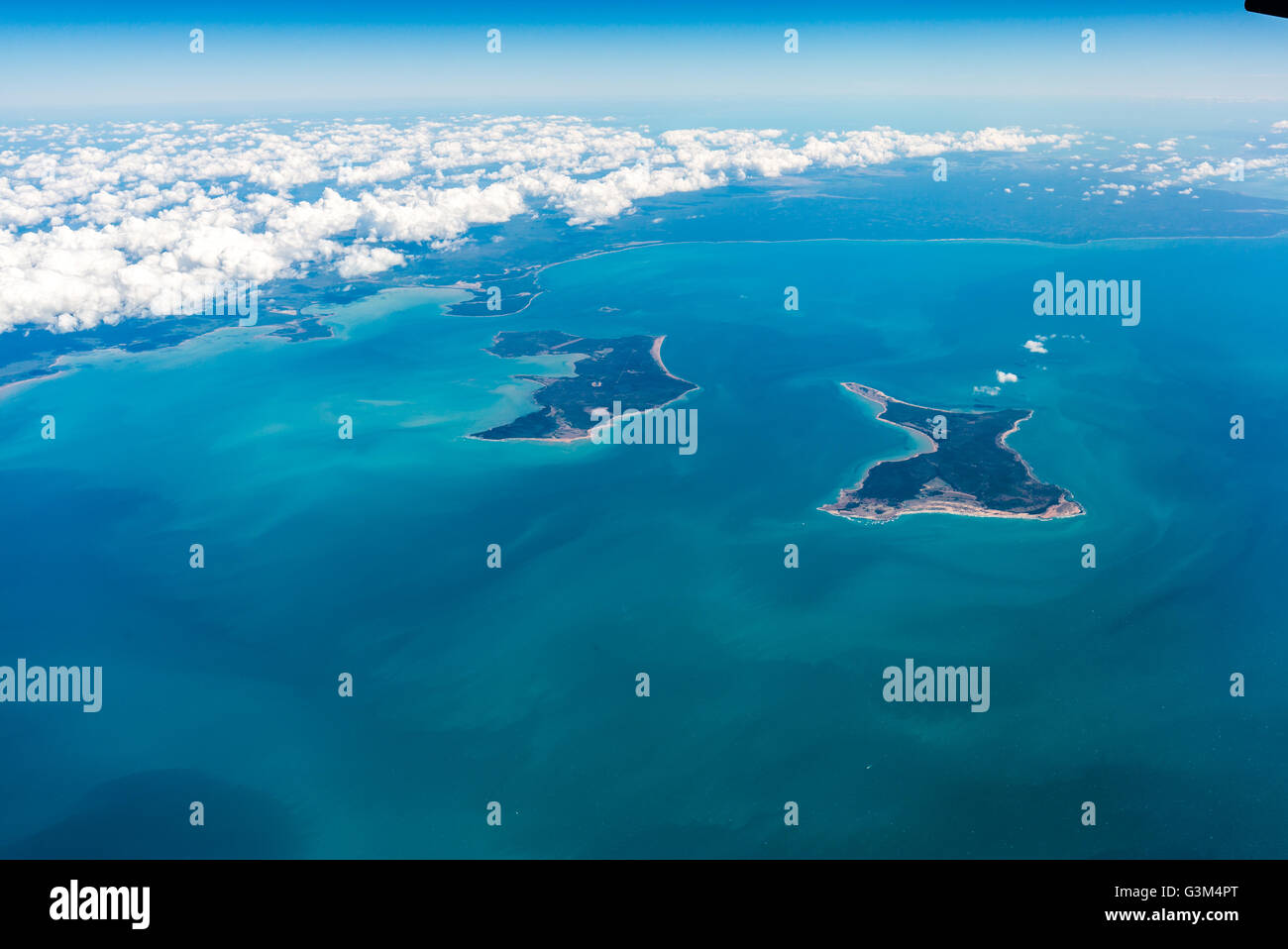 Airplane window lookout Stock Photo - Alamy