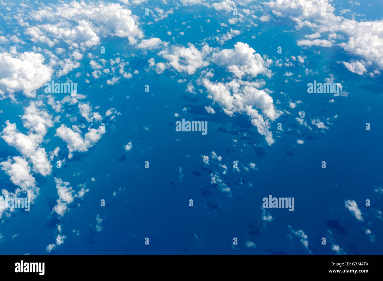 Airplane window lookout Stock Photo - Alamy