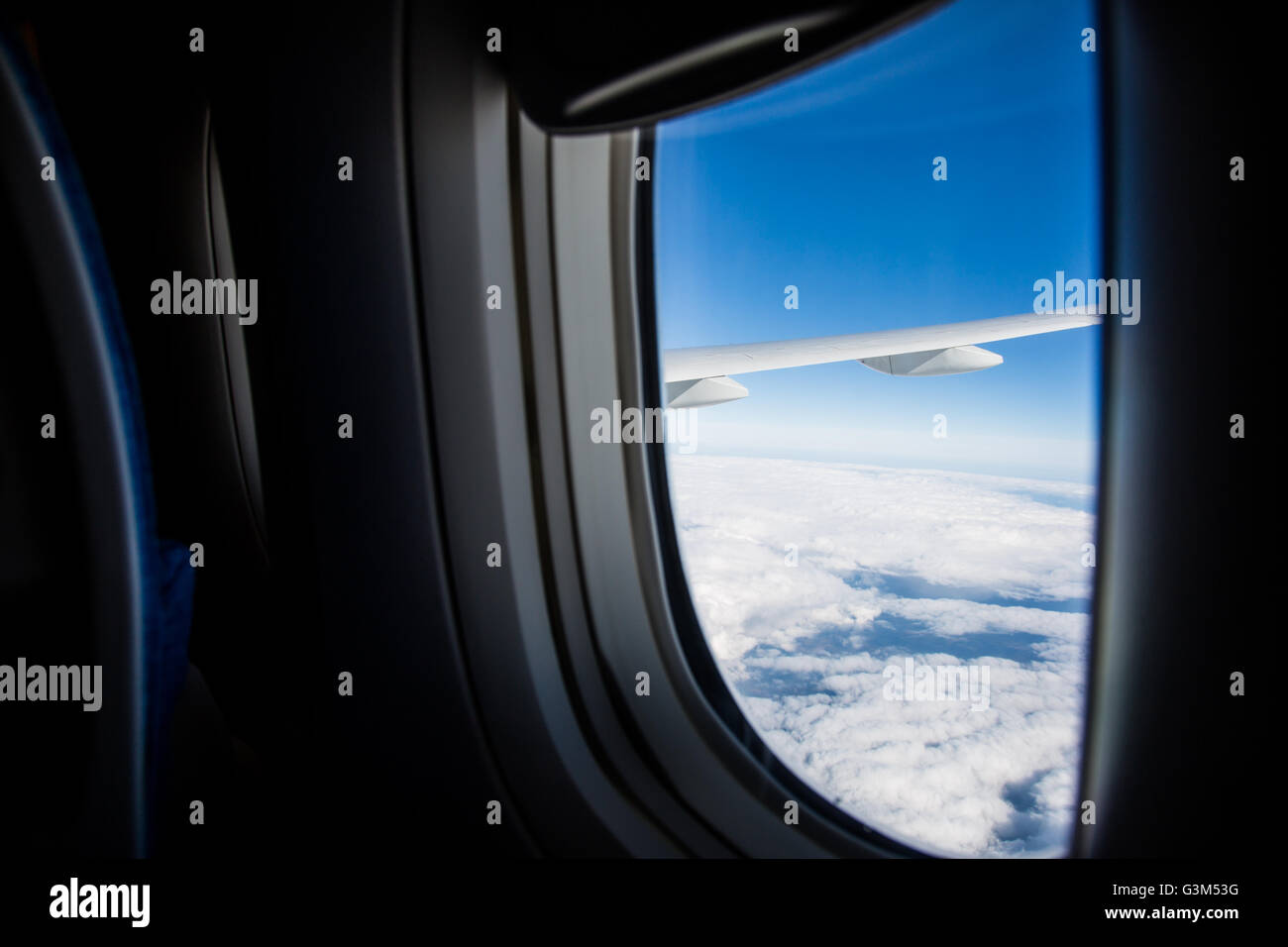 Airplane window lookout Stock Photo - Alamy