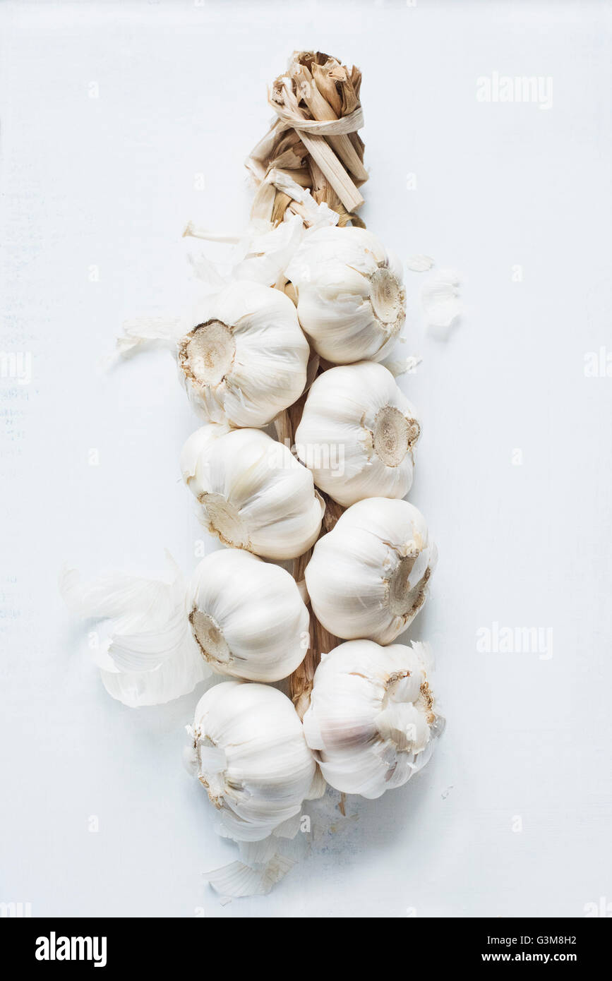 String of garlic Stock Photo - Alamy