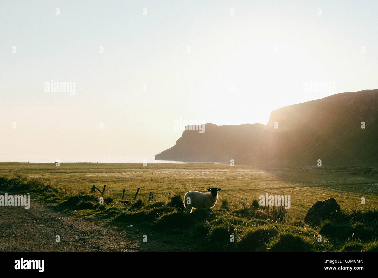 Skye sunset hi-res stock photography and images - Alamy