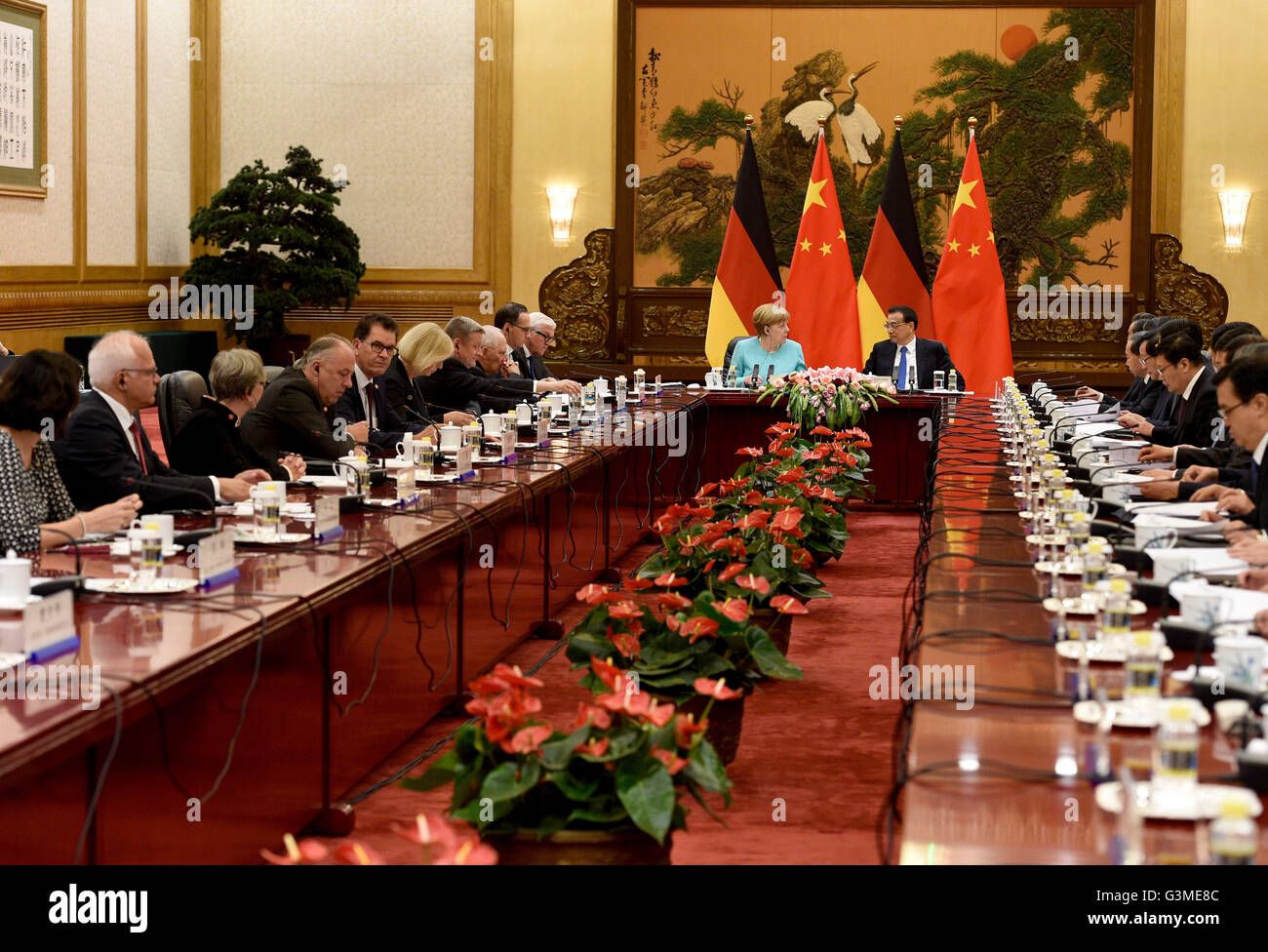 12 government table hi-res stock photography and images - Alamy