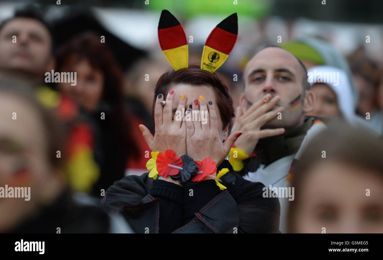 Freiburg, Germany. 12th June, 2016. Fans of the German national soccer ...