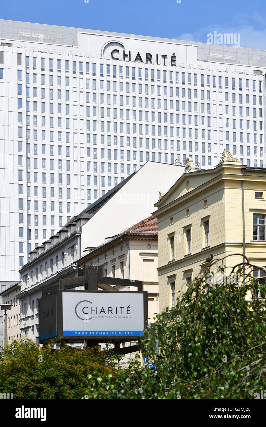Berlin, Germany. 31st May, 2016. The new ward block of the Charite ...