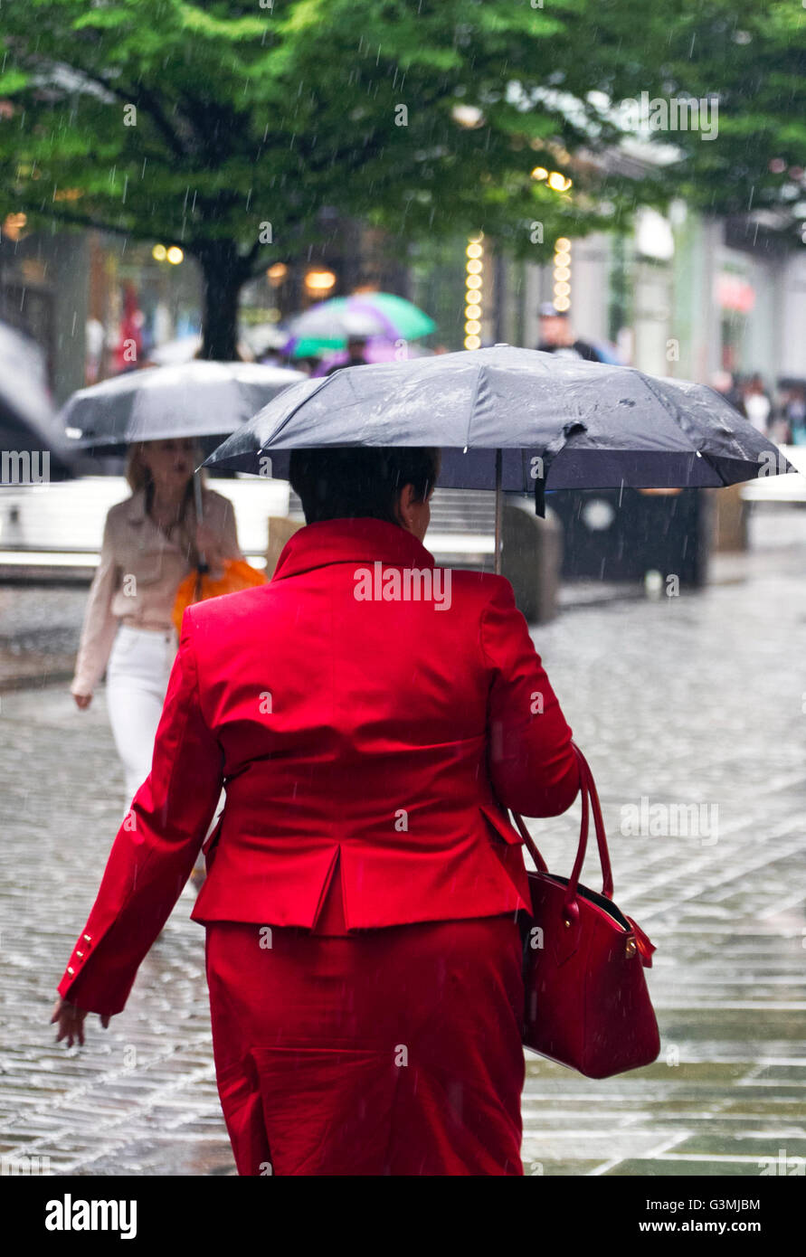 UK Weather: Heavy rain in Manchester 13 June 2016. Scattered heavy ...