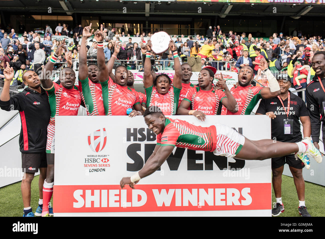 Rugby pose hi-res stock photography and images - Alamy