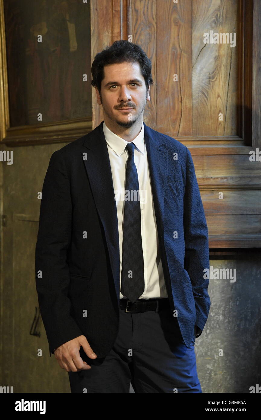 Director Gabriele Mainetti during the photocall of Gloden Globes Prize ...