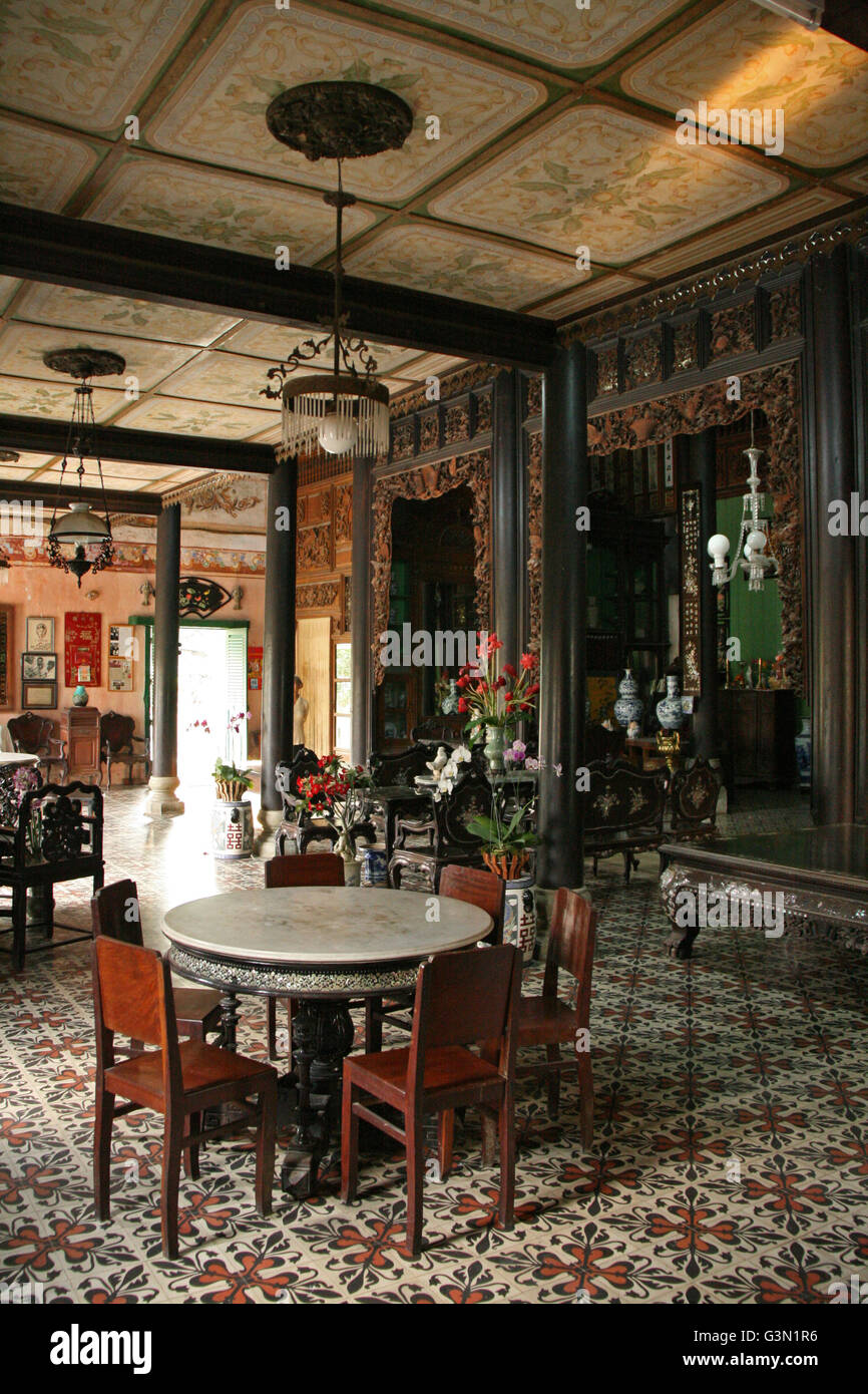 Interior of the Hai Hien house in South Vietnam Stock Photo - Alamy