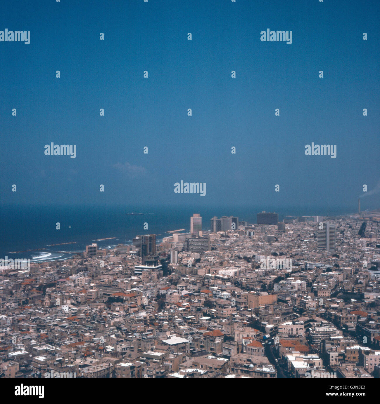 Tel aviv israel 1970s hi-res stock photography and images - Alamy