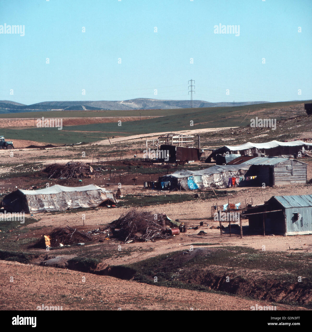 Beduinenzelte, Israel 1970er Jahre. Bedouin tents, Israel 1970s Stock ...