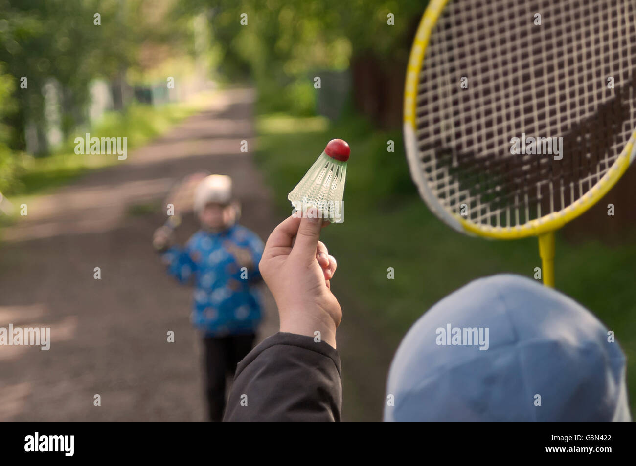 Children playing badminton Stock Photo - Alamy