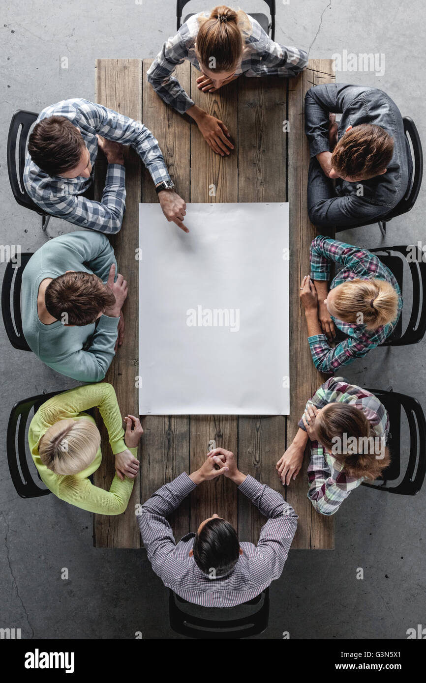 Brainstorming table hi-res stock photography and images - Alamy