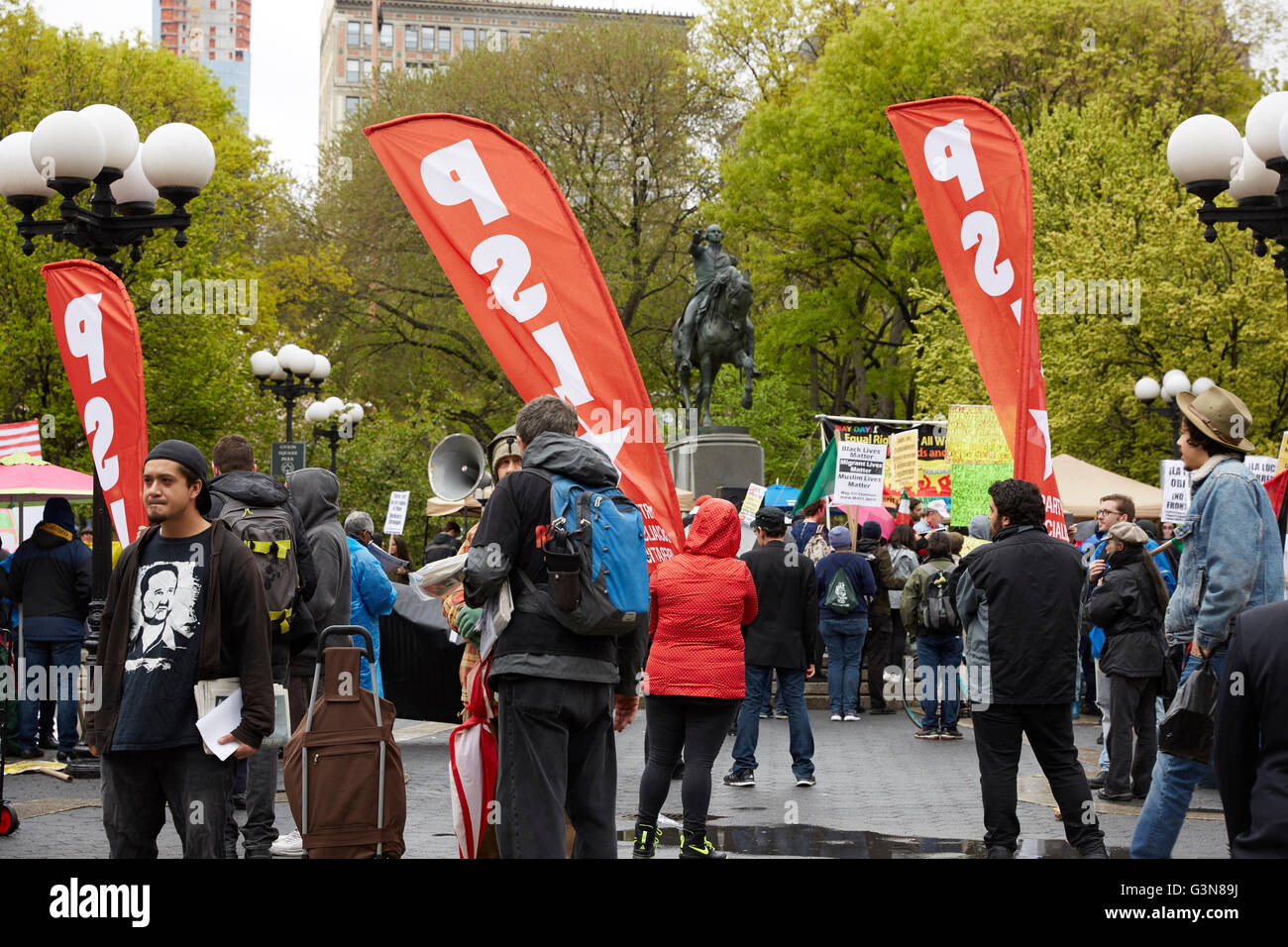 Connived hi-res stock photography and images - Alamy