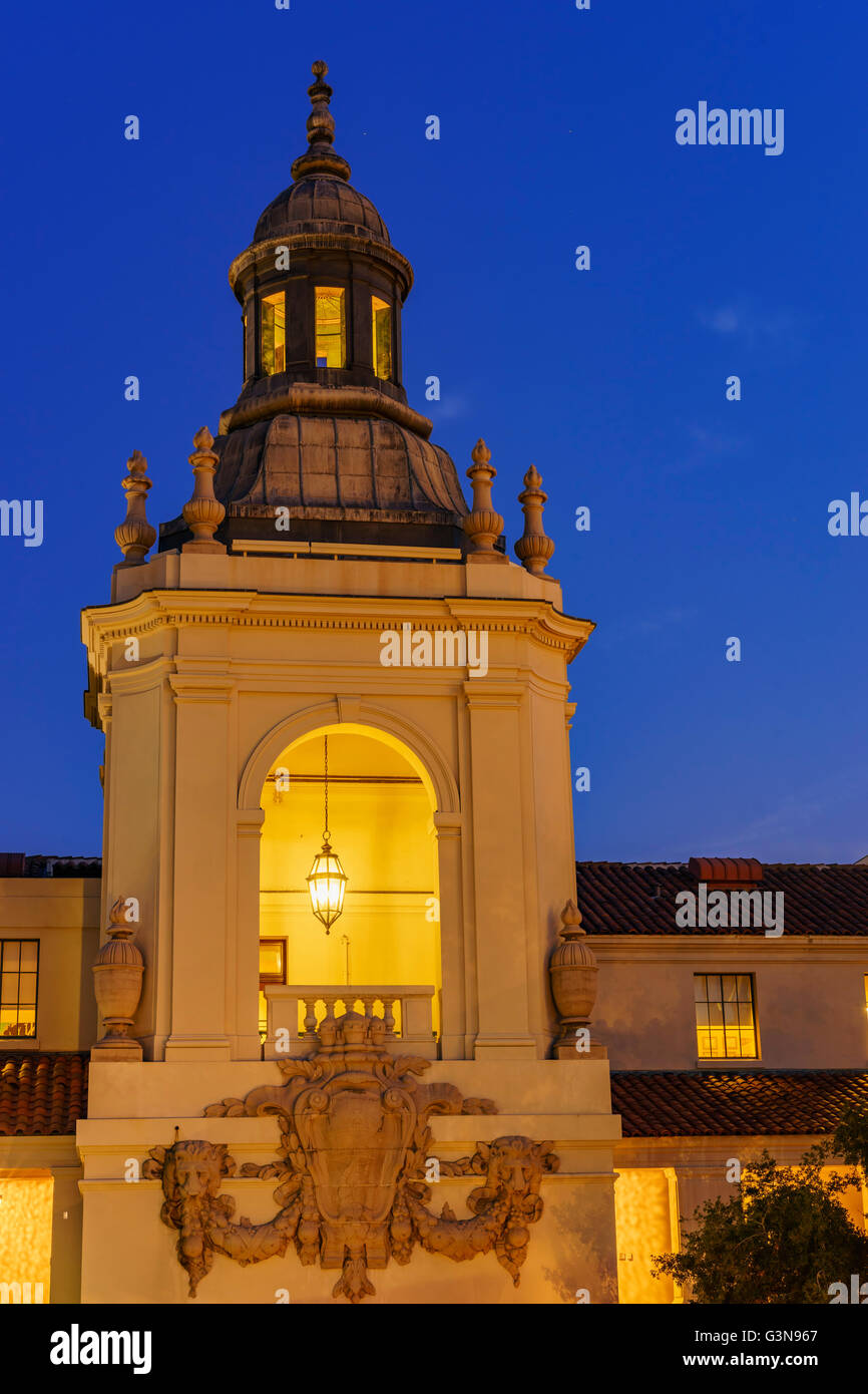The beautiful night scene of Pasadena City Hall near Los Angeles ...