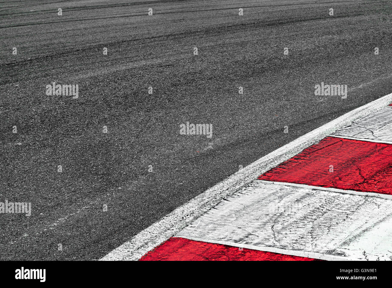 Car race track empty hi-res stock photography and images - Alamy