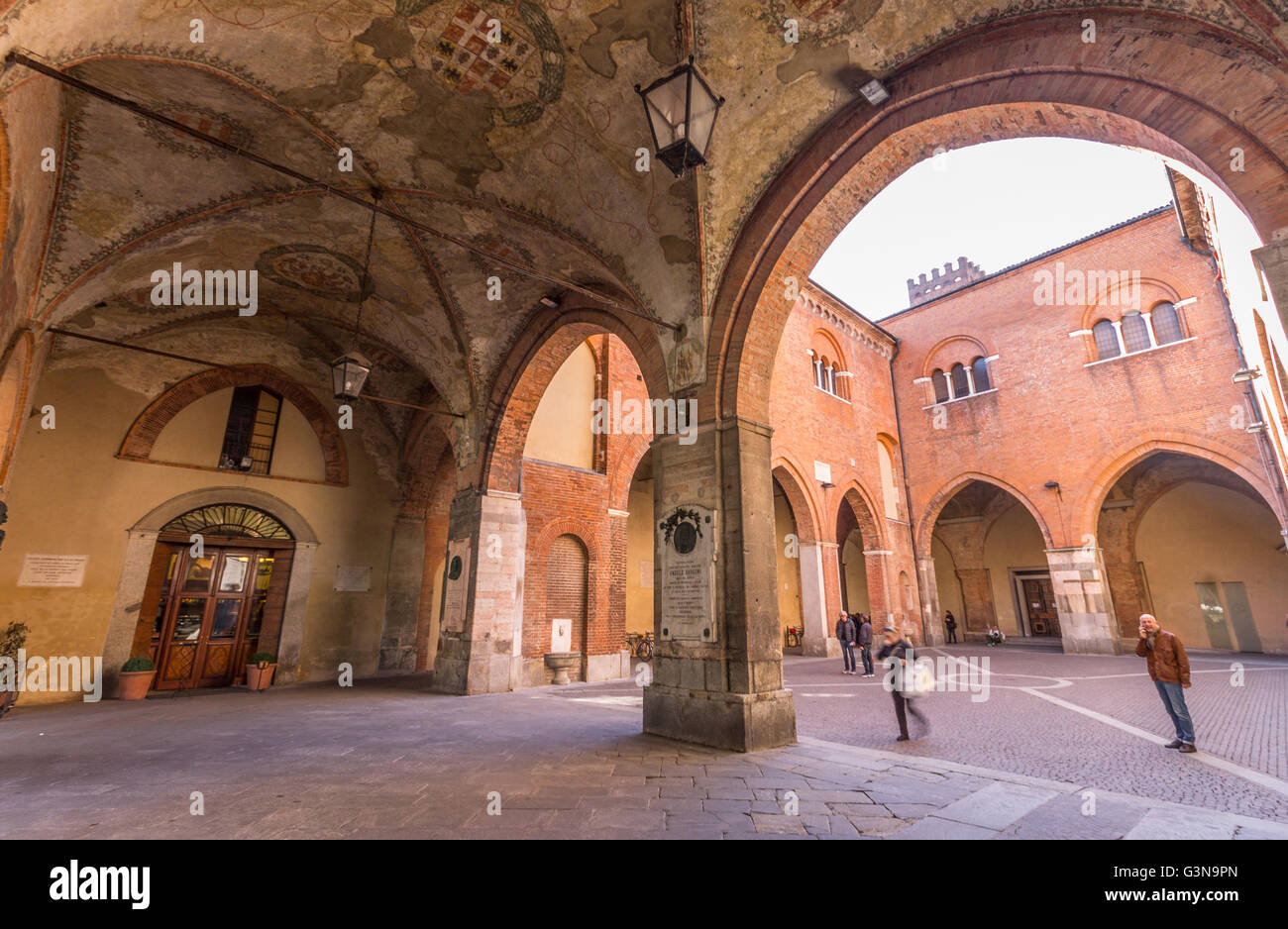 Cremona city hi-res stock photography and images - Alamy