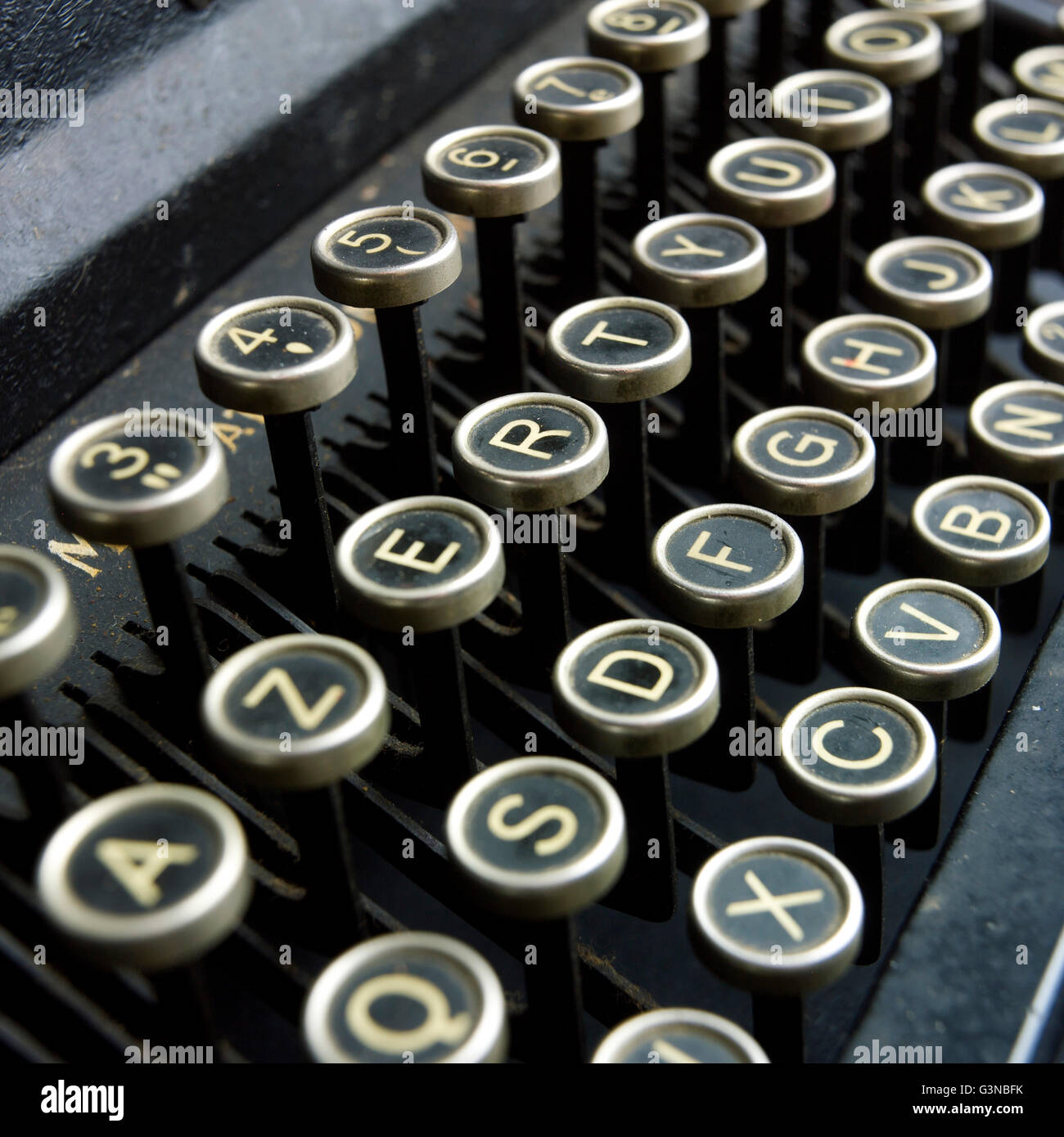 Manual typewriter hi-res stock photography and images - Alamy