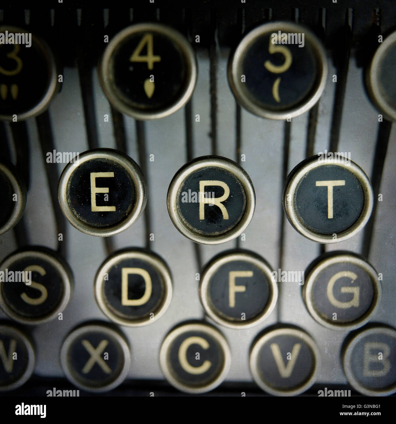 Manual typewriter hi-res stock photography and images - Alamy