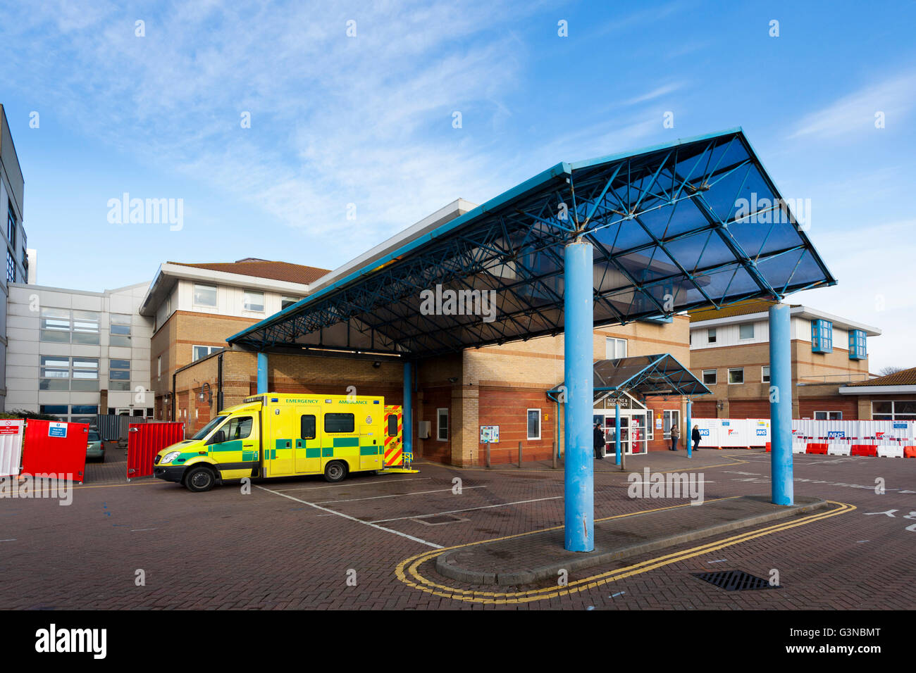Worthing hospital hi-res stock photography and images - Alamy
