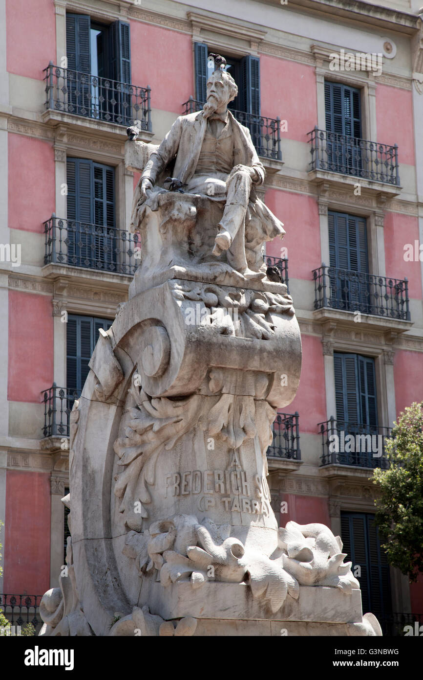Monument a Pitarra with a statue of Frederic Soler, Barcelona ...