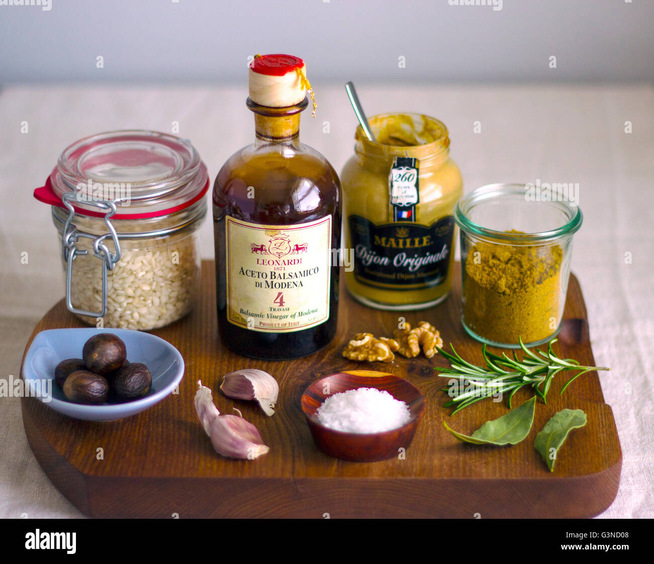 Ingredients cupboard hi-res stock photography and images - Alamy