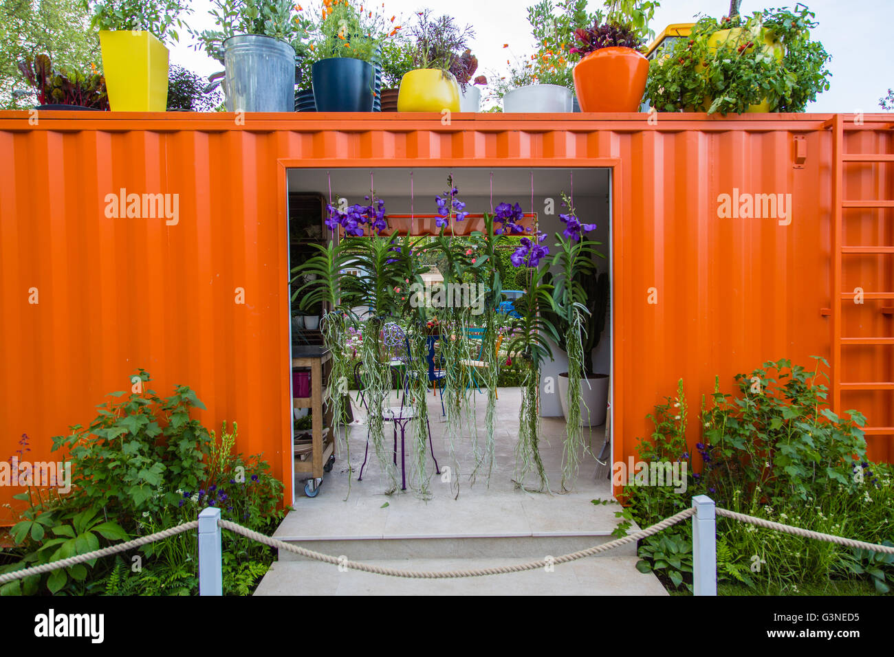 Show gardens at RHS Chelsea Flower show 2016. RHS Greening Grey Britain ...